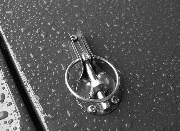 Bonnet Pins / Hooks - BC Direct